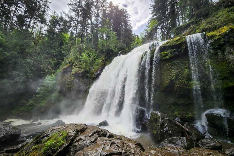 15 Beautiful Washington Waterfalls Near Seattle - Go Wander Wild