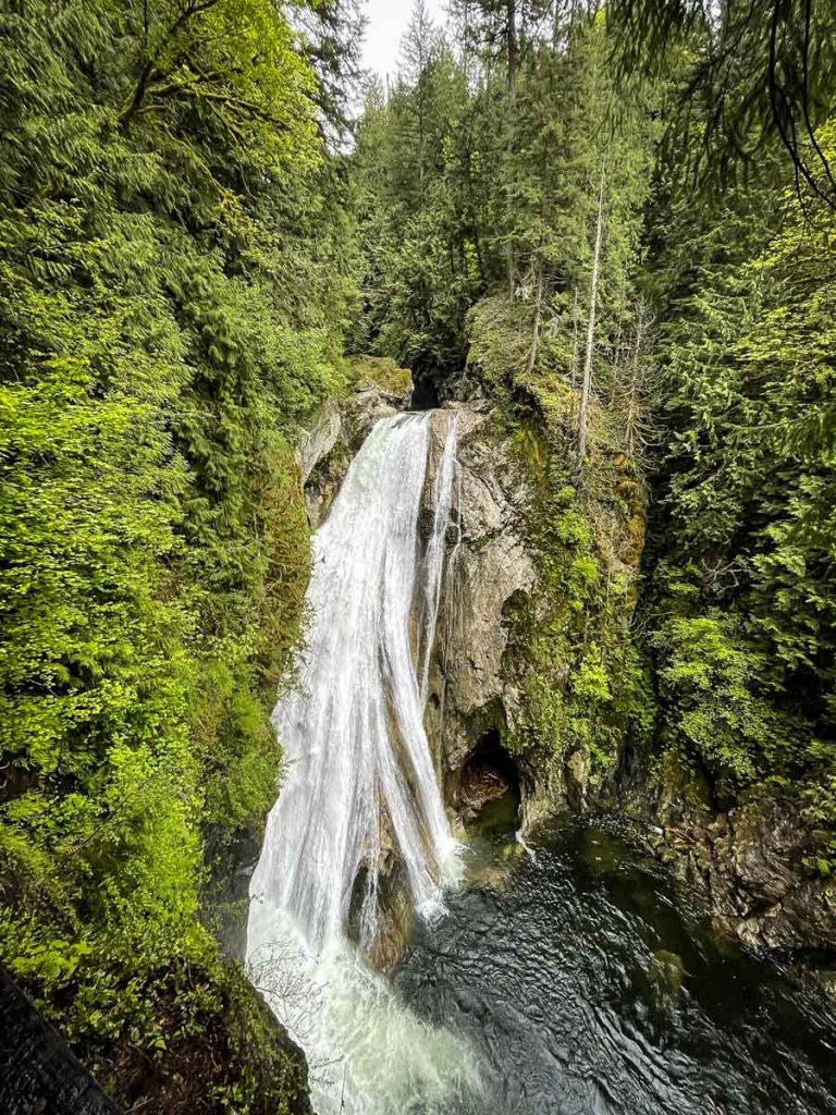 15 Beautiful Washington Waterfalls Near Seattle - Go Wander Wild
