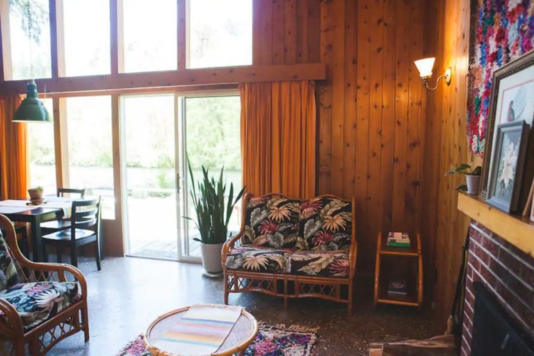15 Cozy Cabins in Oregon You Can Rent - Go Wander Wild
