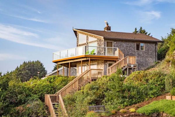 15 Cozy Cabins in Oregon You Can Rent - Go Wander Wild