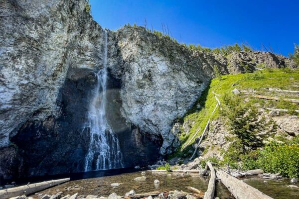 17 Best Hikes in Yellowstone National Park - Go Wander Wild
