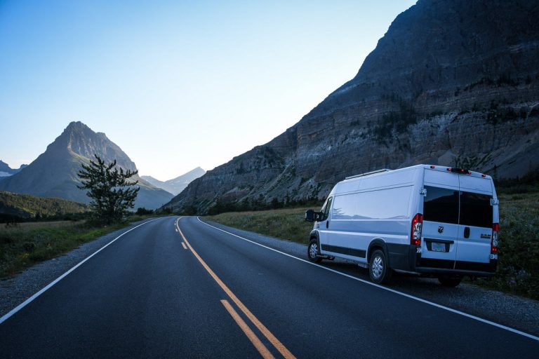 5 Day Glacier National Park to Yellowstone Itinerary - Go Wander Wild