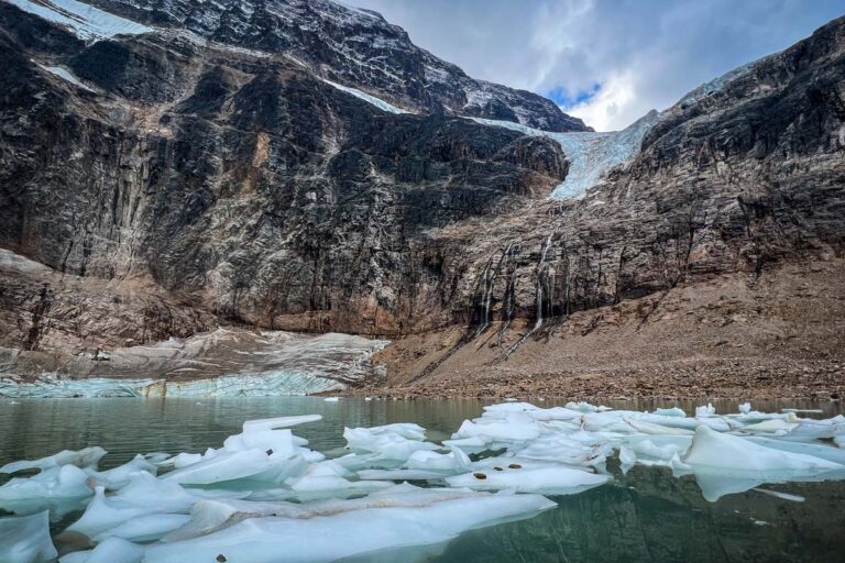 Mount Edith Cavell: Jasper National Park Trail Guide - Go Wander Wild
