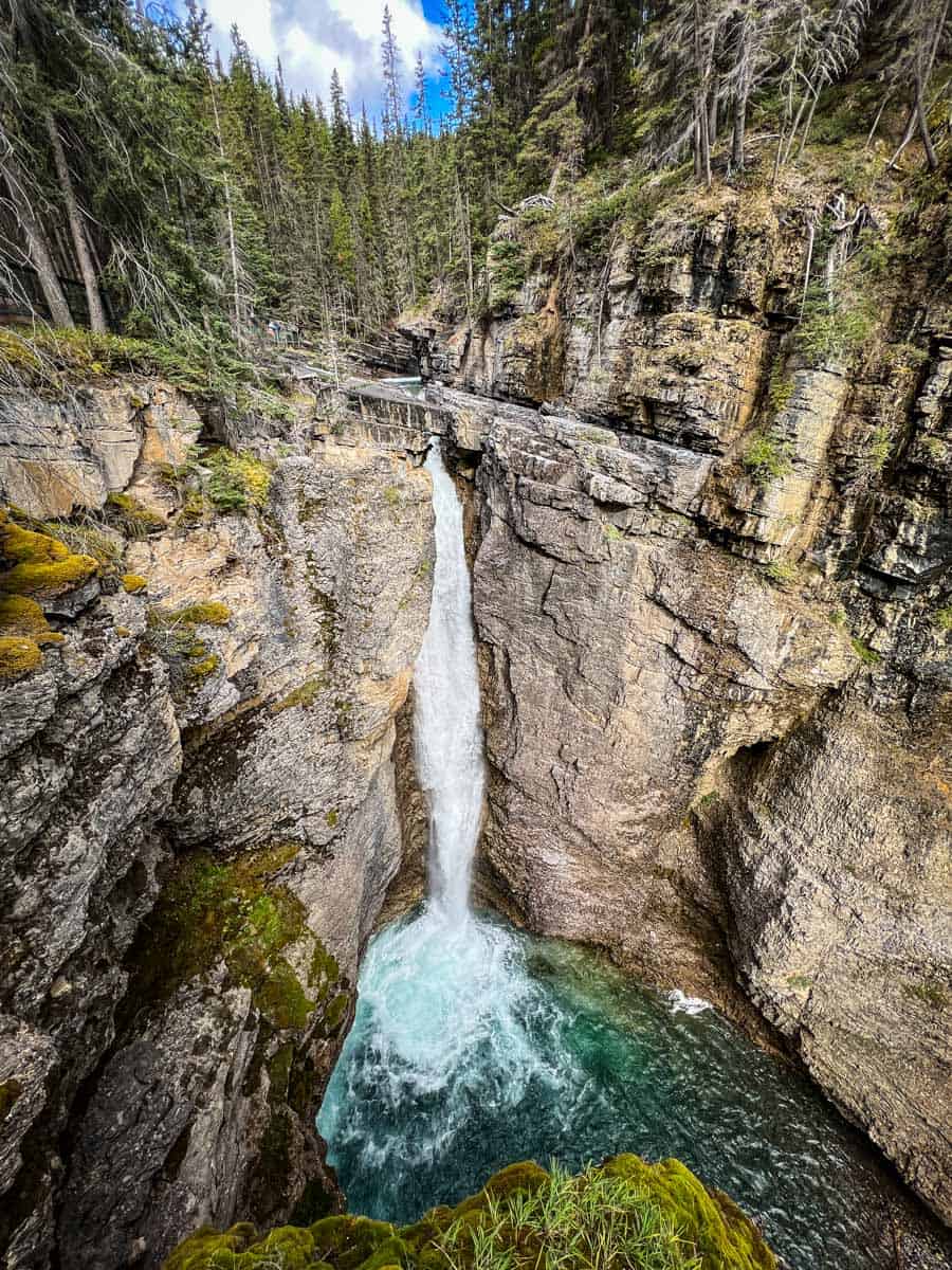 Johnston Canyon Hike: Banff National Park Trail Guide - Go Wander Wild