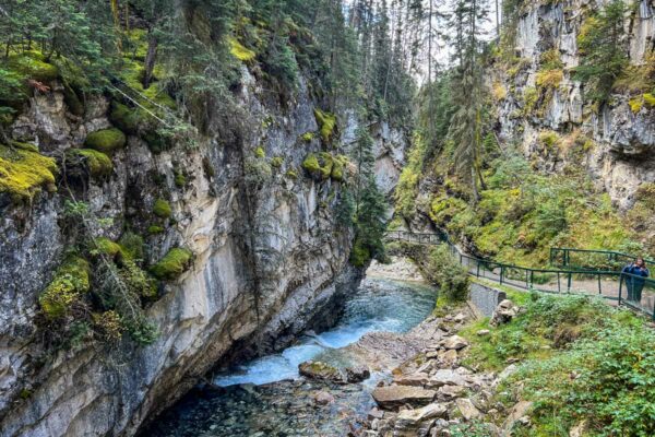 Johnston Canyon Hike: Banff National Park Trail Guide - Go Wander Wild