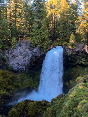 18 Incredible Oregon Waterfalls to Chase - Go Wander Wild
